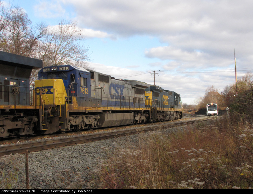 CSX 7613 and 7603; NJT 3514